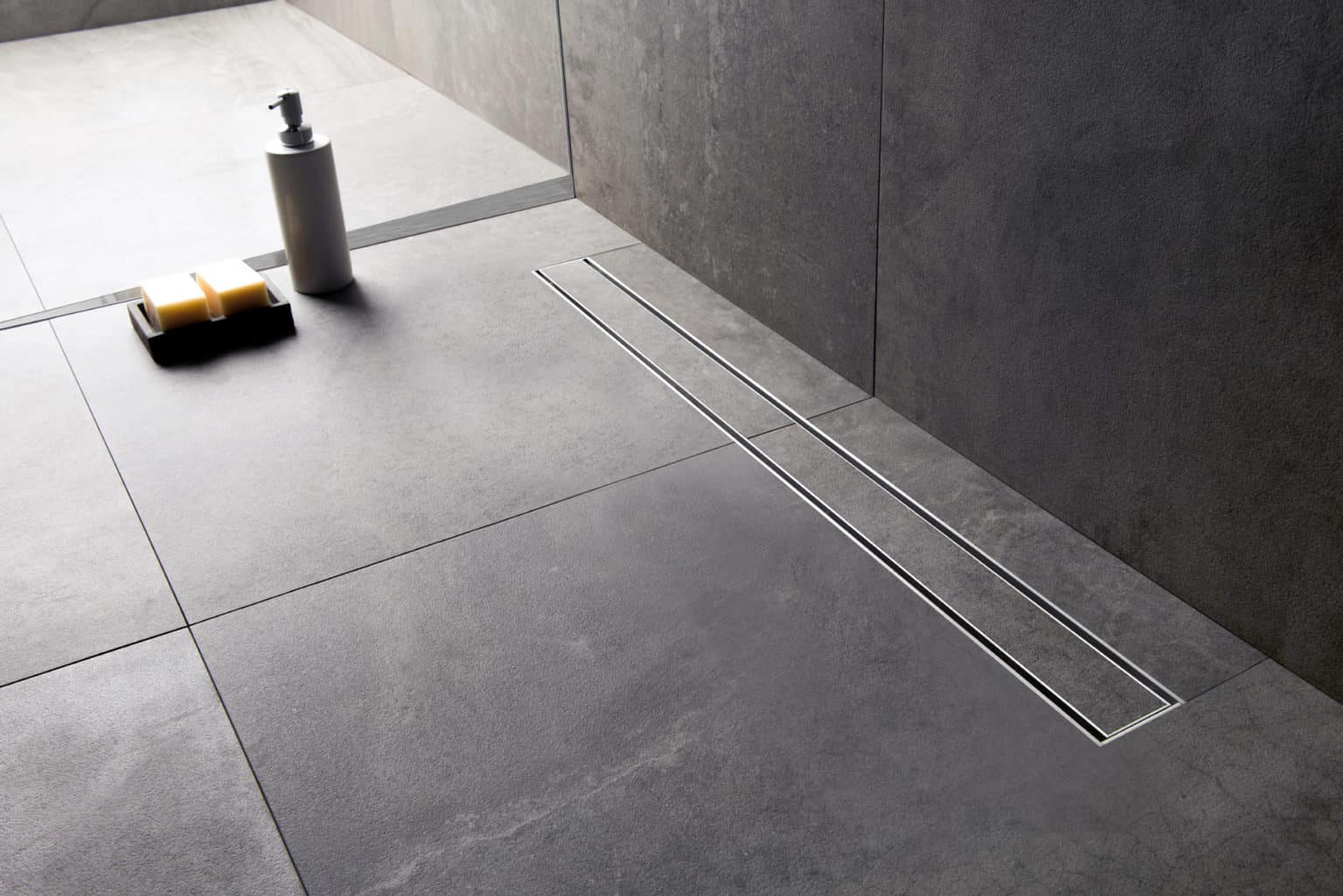 Linear Shower Drains: A Top Tile Shower Trend